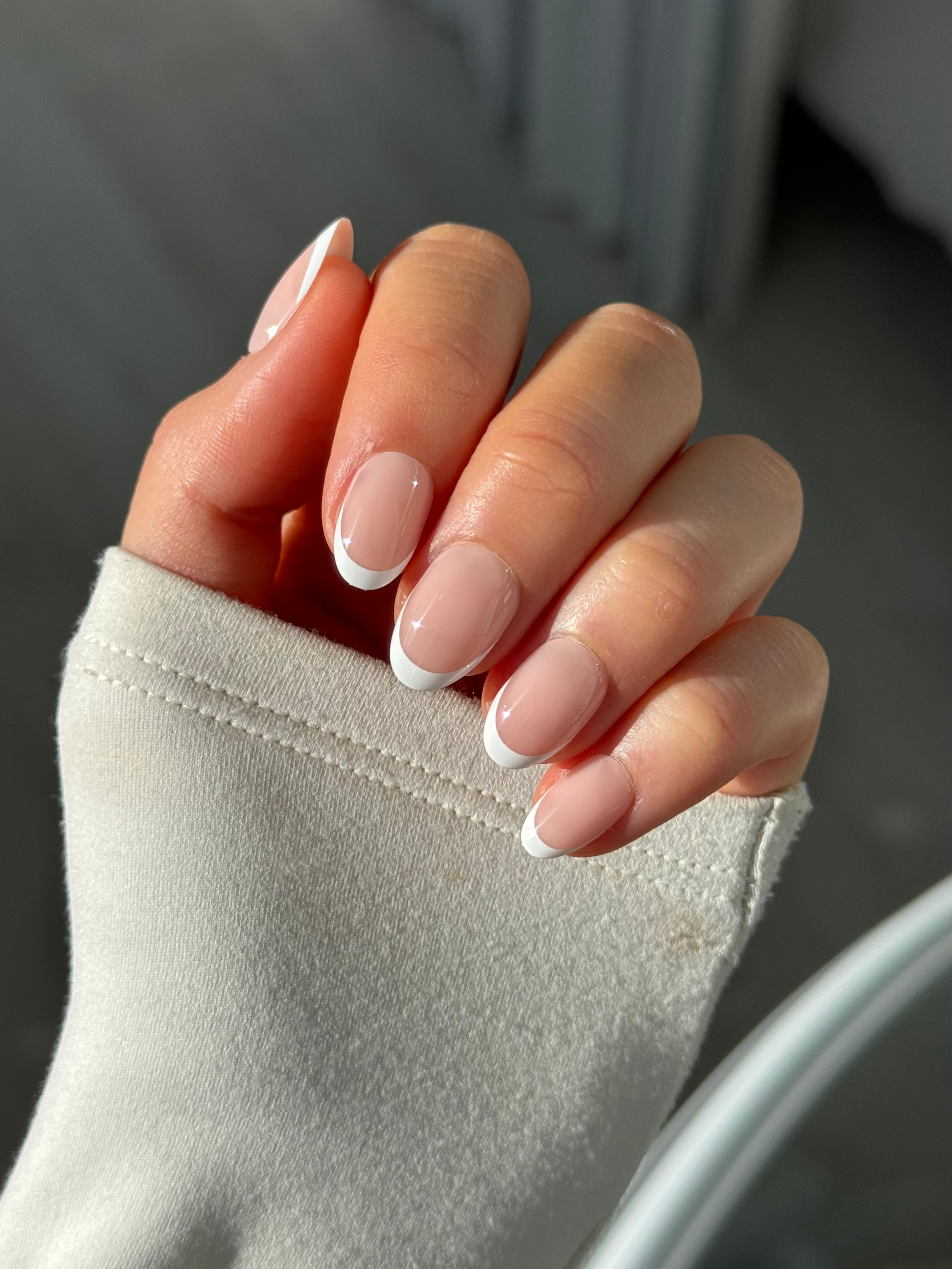 Le Madam Press-On Nails – Glowie By Her