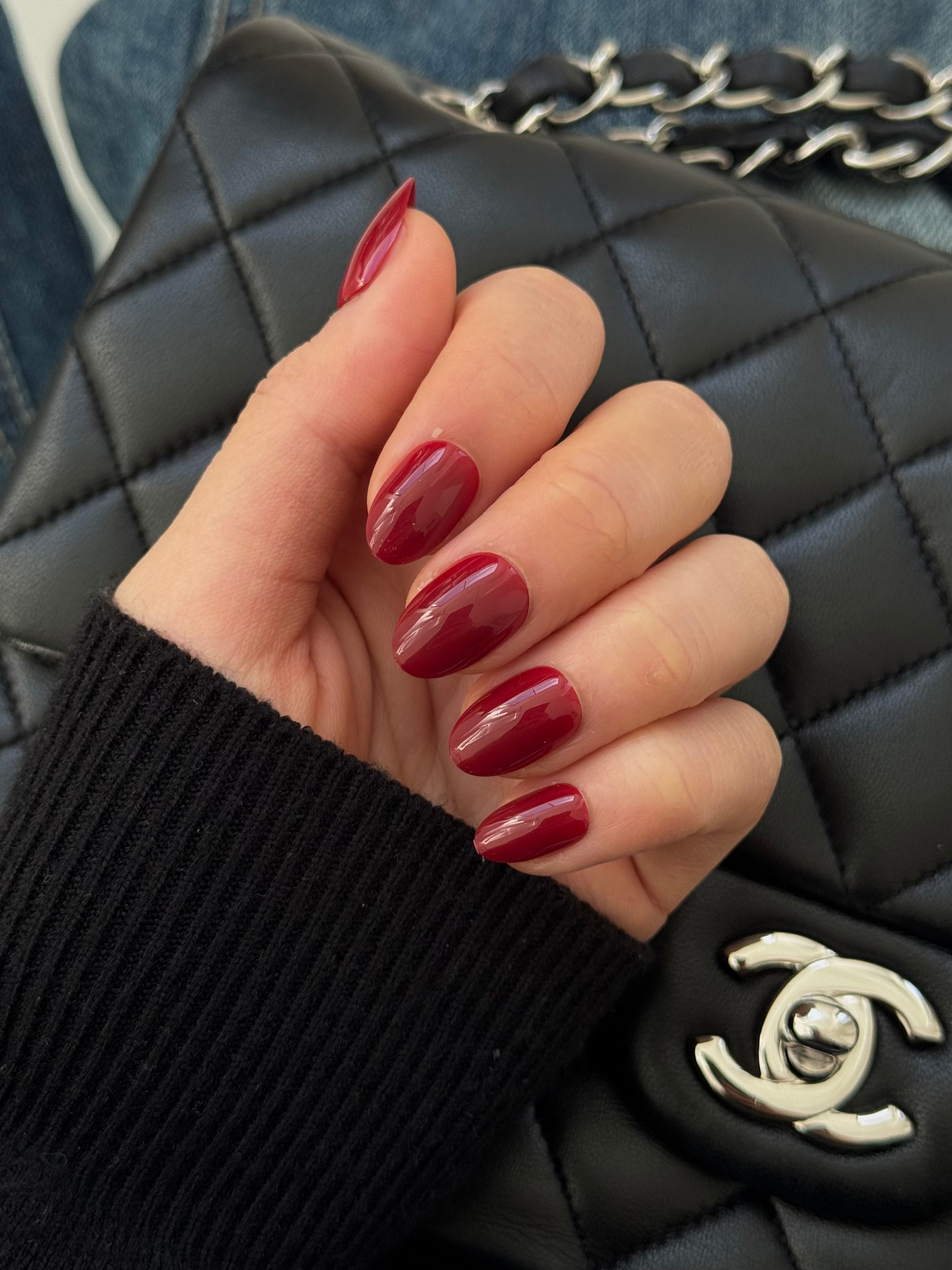 Cherrie Press-On Nails – Glowie By Her